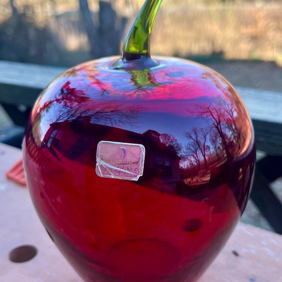 Art | Vintage Viking Elegant Red Glass Apple Stunning And Flawless ...